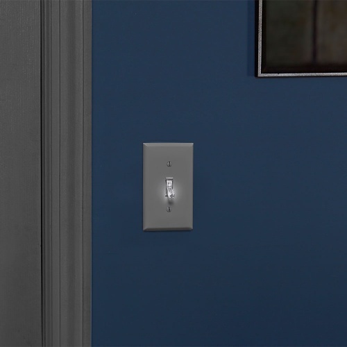 Leviton L1463-2C LED Toggle Illuminated 3-Way Switch, 15 Amp with ...