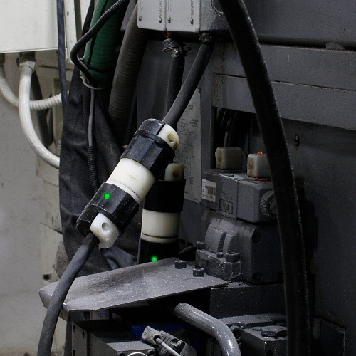 Leviton 2621-PLC Connectors, EB Plug Lock Lite 2PO 3WI L6-30P, 30A 250V